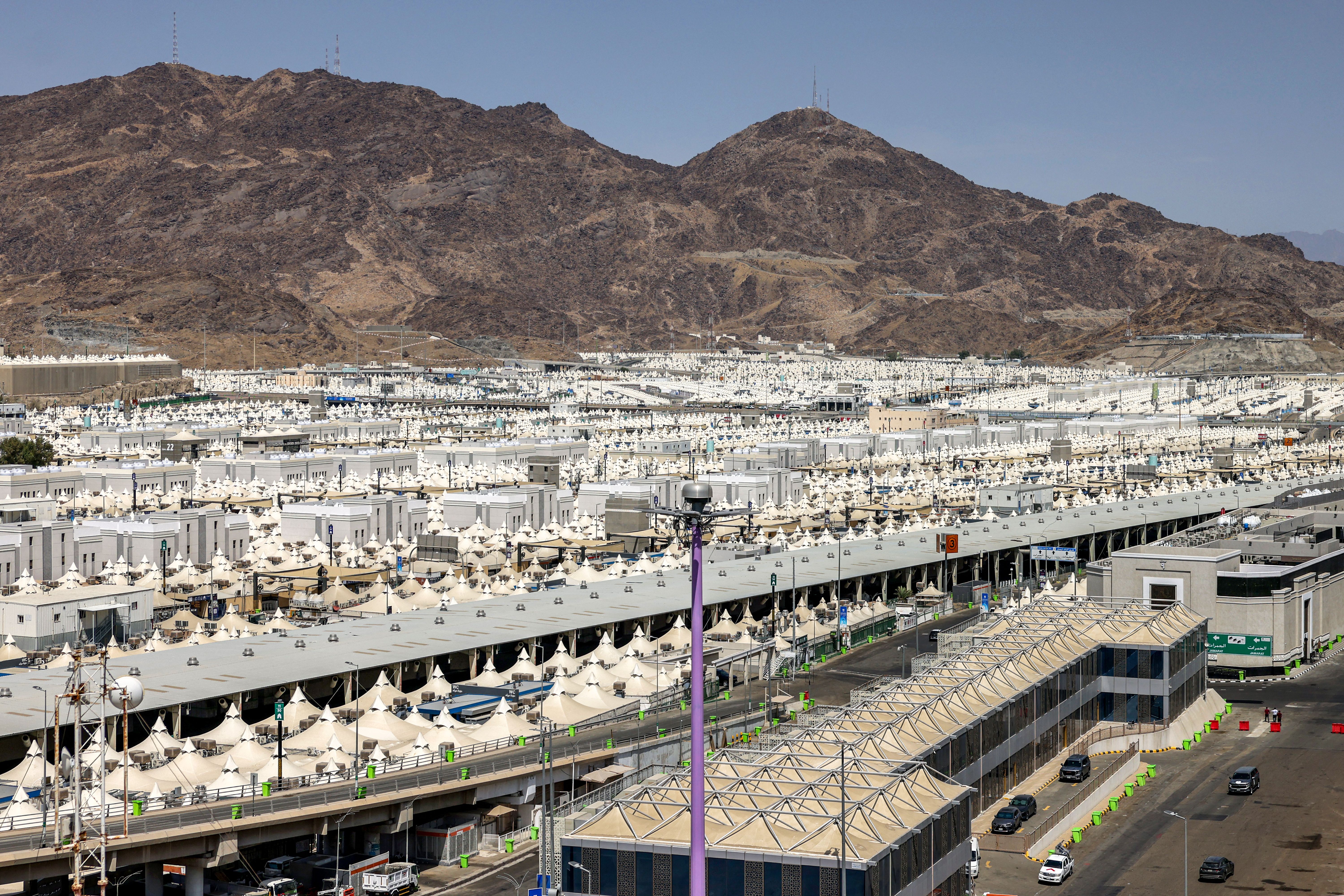 Millions to begin sacred Hajj journey tomorrow from Mina | Al Bawaba